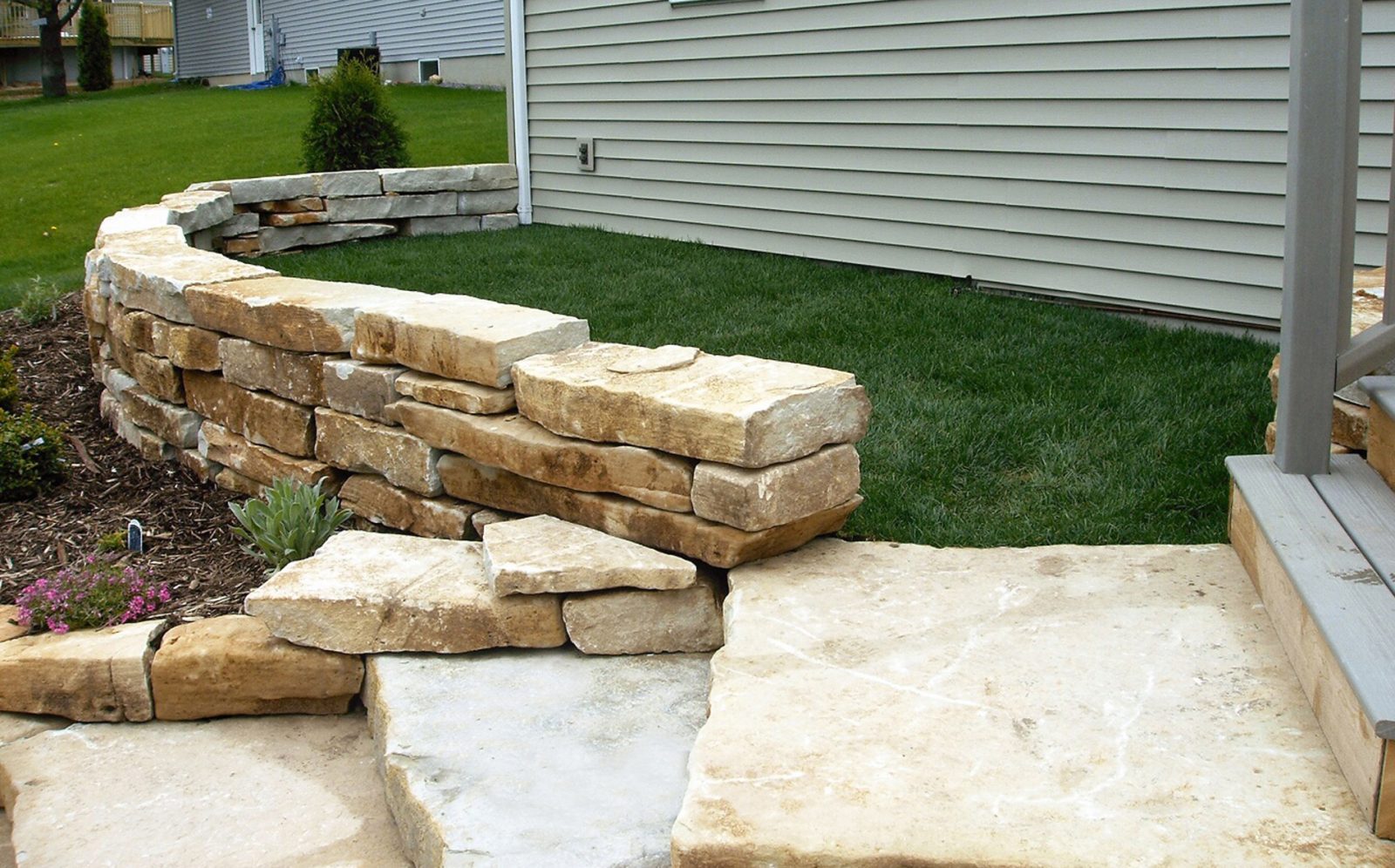 Door County Weathered Edge 2-Man Outcroppings - Peninsula Stone
