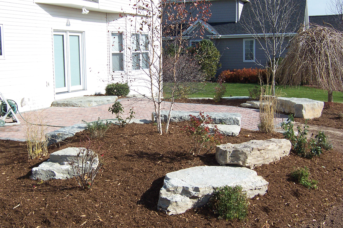 Door County Gray Accent Chunks - Peninsula Stone