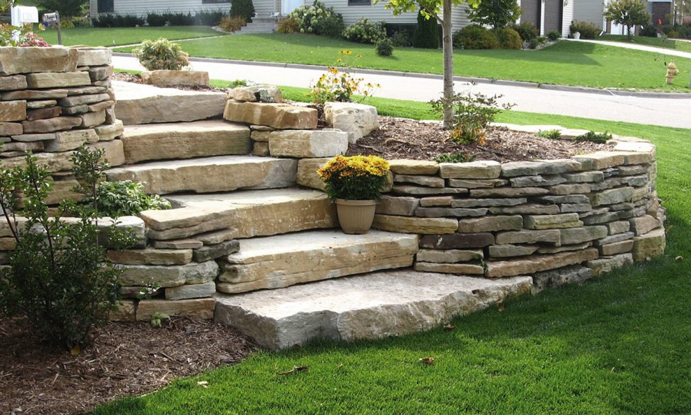 Door County Weathered Edge Natural Steps - Peninsula Stone